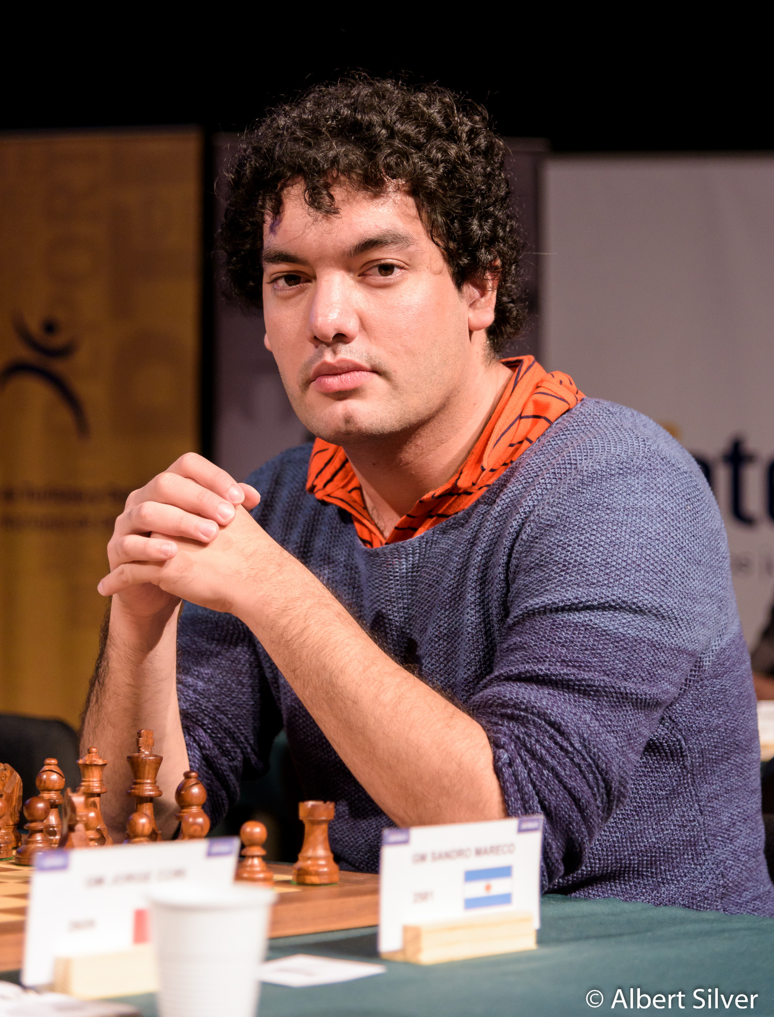 Americano R10: mates, bombillas y candados | ChessBase