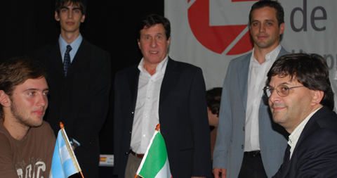 El maestro Facundo Pierrot dictó cátedra en Lanús | ChessBase