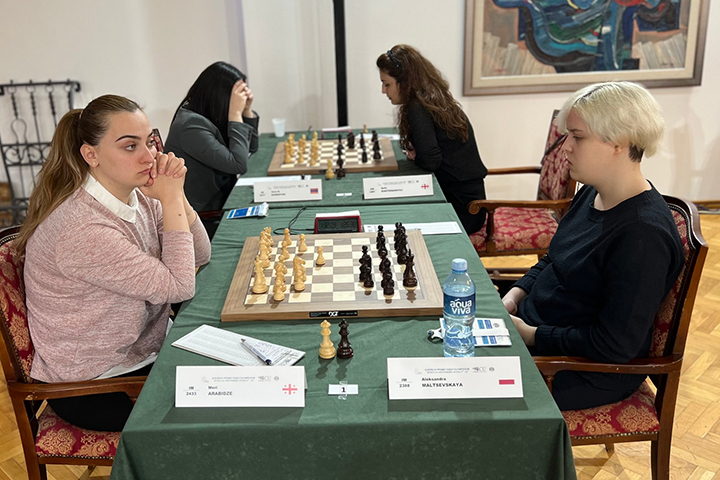 Campeonato de Europa Femenino: cuatro líderes tras 9 rondas | ChessBase