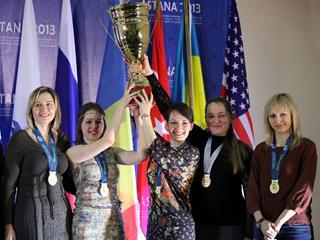 La clausura del mundial femenino en Astana | ChessBase