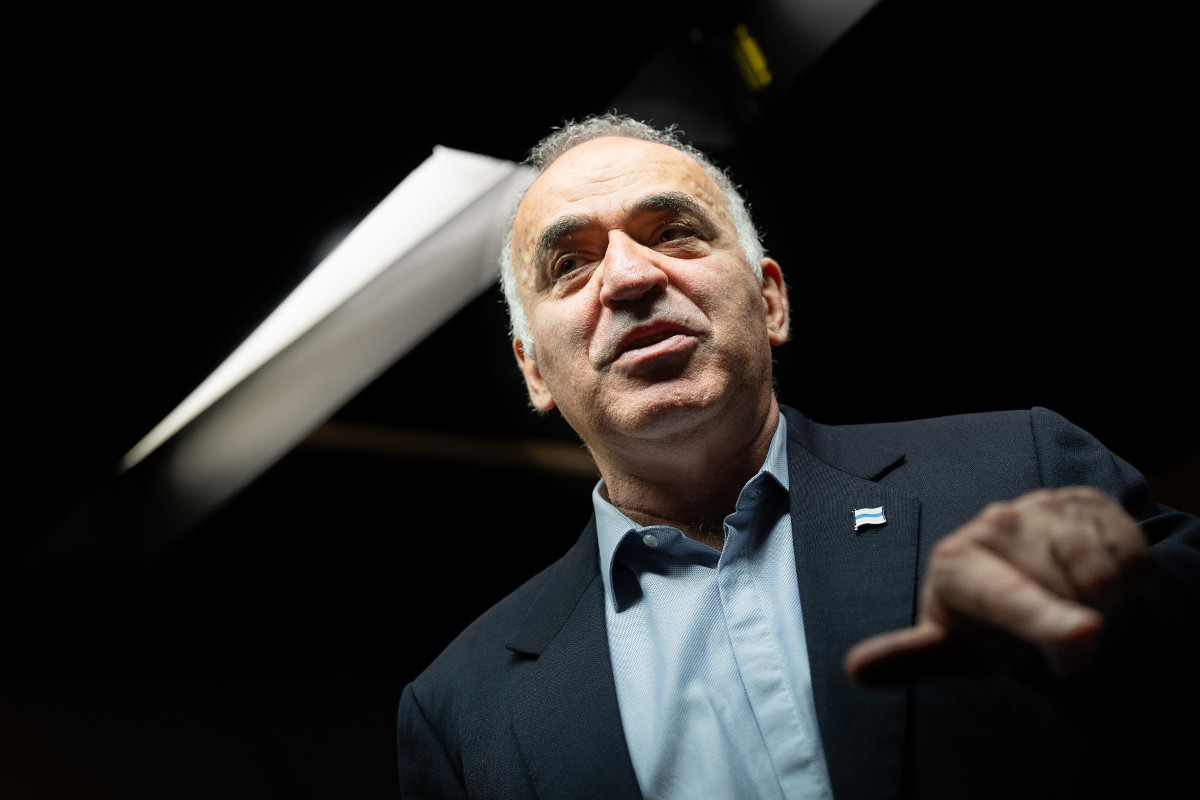 Clutch Chess en Saint Louis: Kasparov vs. Anand - Día 3 | ChessBase