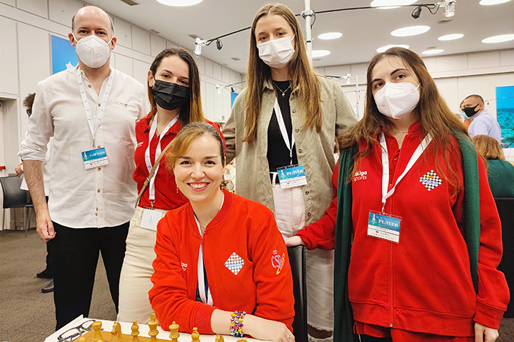 Mundial Femenino por equipos tras 3 rondas: España derrota a Francia, cae ante Armenia | ChessBase